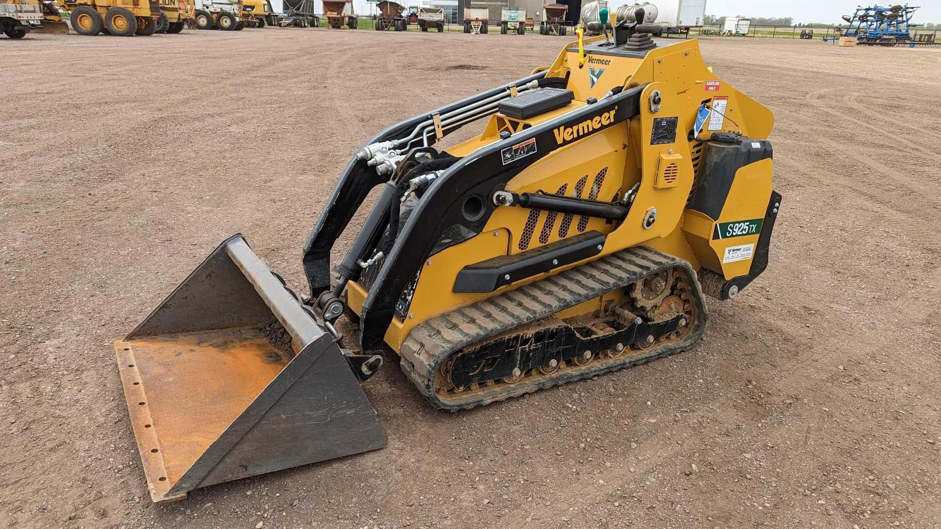 2022 Vermeer S925TX Construction Skid Steers for Sale | Tractor Zoom