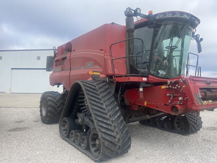 2023 Case IH 8250 Combines Class 8 for Sale | Tractor Zoom