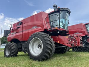 SOLD - 2023 Case IH 8250 Lot No. 1009 Combines with 750 Hrs | Tractor Zoom