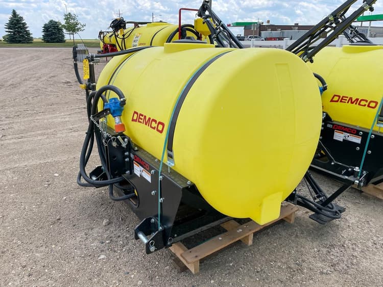2023 Demco RM200 Chemical Applicators Sprayers - 3pt Mounted for Sale ...