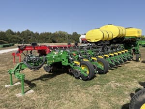 SOLD - 2023 John Deere 1775 Stock No. 415763 Planting with 24 Rows ...