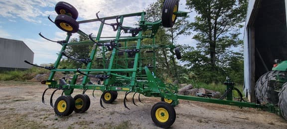2023 John Deere 2430 Tillage Chisel Plows for Sale | Tractor Zoom