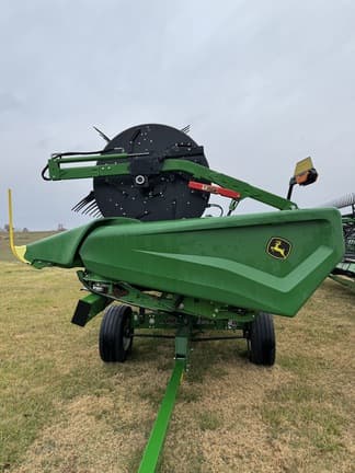 2023 John Deere HD40F Harvesting Headers - Platform for Sale | Tractor Zoom