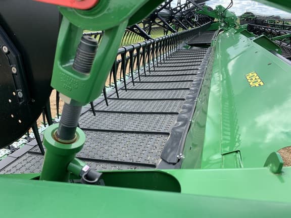 2023 John Deere HD50F Harvesting Headers - Platform for Sale | Tractor Zoom