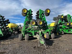 SOLD - 2023 John Deere N560F Stock No. Z071098 Planting with 60 ft ...