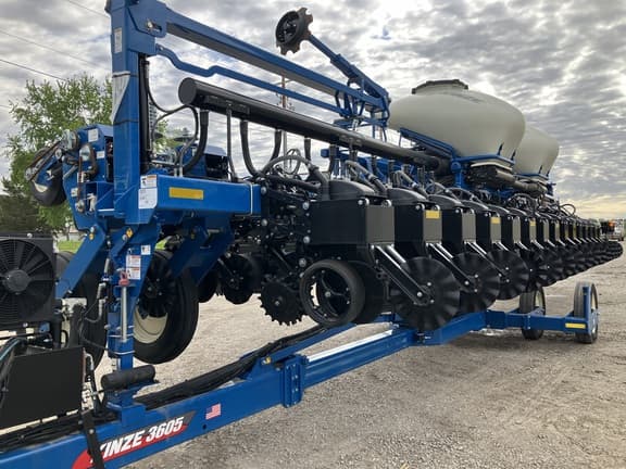 2023 Kinze 3605 Planting Planters for Sale | Tractor Zoom