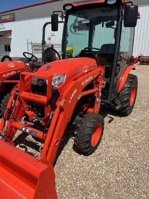 SOLD - 2023 Kubota LX2620HSDC Stock No. KBUBFAHCLR1G14676 Tractors with ...