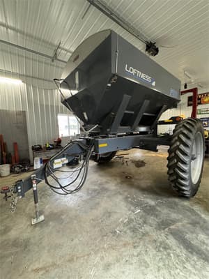 SOLD - 2023 Loftness F810 Stock No. 233728031 Chemical Applicators with ...