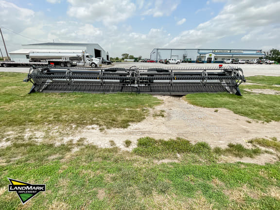 2023 MacDon FD240 Harvesting Headers - Platform for Sale | Tractor Zoom