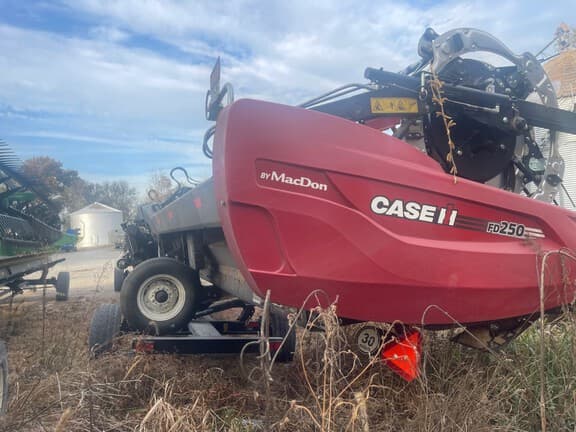 2023 MacDon FD250 Harvesting Headers - Platform for Sale | Tractor Zoom