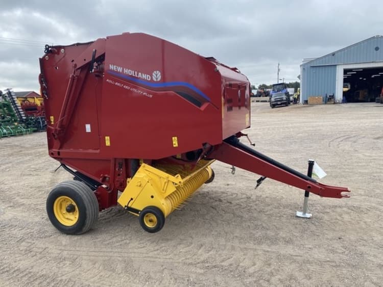 2023 New Holland RB450 Utility Plus Hay and Forage Balers - Round for Sale | Tractor Zoom