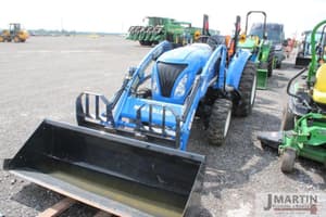 SOLD - 2023 New Holland Boomer 35 Lot No. 2596 Tractors with 123 Hrs ...