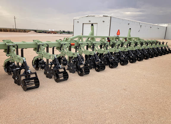 2023 Orthman 1TRIPR II Tillage Strip-Till Bars for Sale | Tractor Zoom