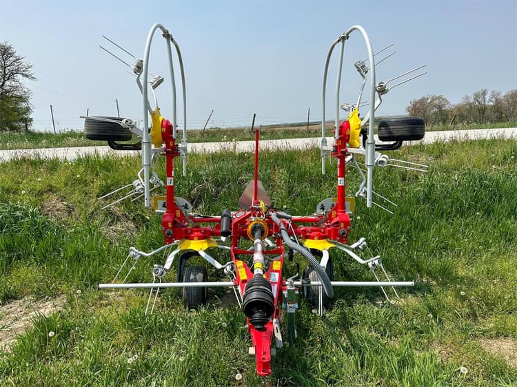 2023 Pottinger HIT 4.54T Hay and Forage Hay - Rakes/Tedders for Sale ...