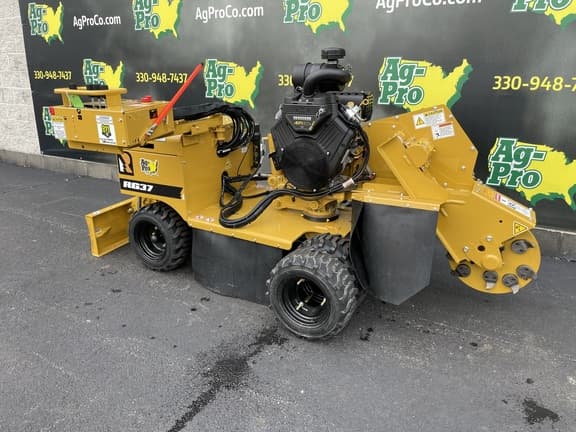 Tractor Zoom - 2023 Rayco RG37