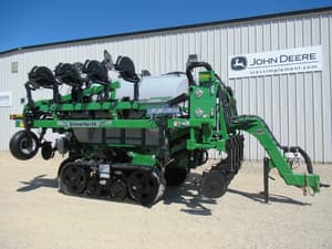 SOLD - 2023 Unverferth Nutrimax 2600 Chemical Applicators | Tractor Zoom