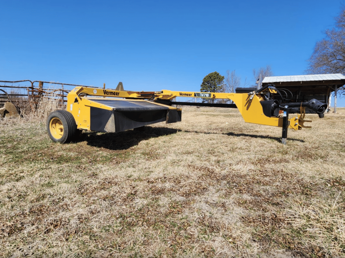 Hines Auction Service Inc in Minnesota | Tractor Zoom