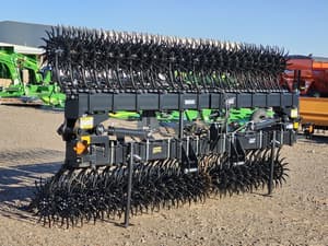 SOLD - 2023 Yetter 3528 Stock No. 249813 Tillage with 28 ft | Tractor Zoom