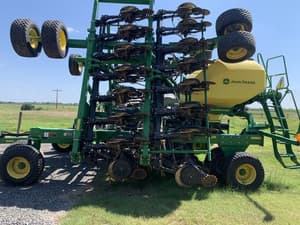 SOLD - 2024 John Deere N540C Stock No. 224734 Planting with 40 ft ...
