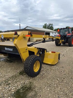 SOLD - 2025 Vermeer MC150 Stock No. 248241359 Hay and Forage with 15 ft ...
