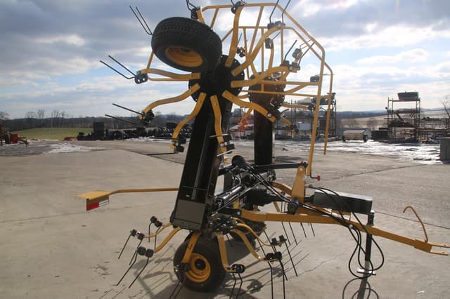2026 Esch 4222 Stock No. 257323185 Hay and Forage For Sale with 22 ft ...