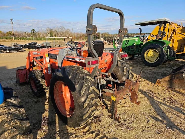 Kubota L3410 Tractors Less than 40 HP for Sale | Tractor Zoom