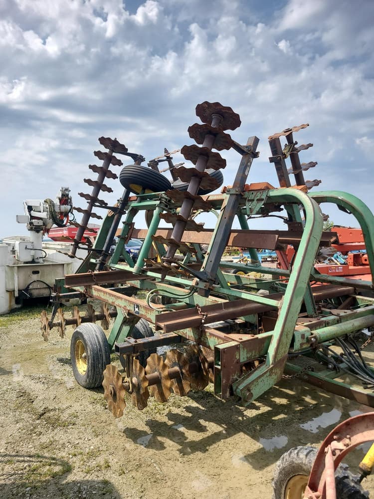 John Deere 230 Tillage Vertical Tillage for Sale | Tractor Zoom