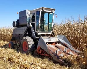 SOLD - 1971 Gleaner K Lot No. 1809338 Combines with --- Hrs | Tractor Zoom