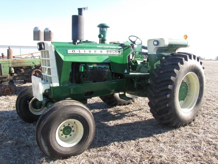 SOLD - Oliver 2255 Tractors 100 to 174 HP | Tractor Zoom