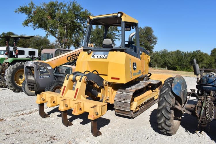 SOLD - John Deere 550 Construction Dozers | Tractor Zoom