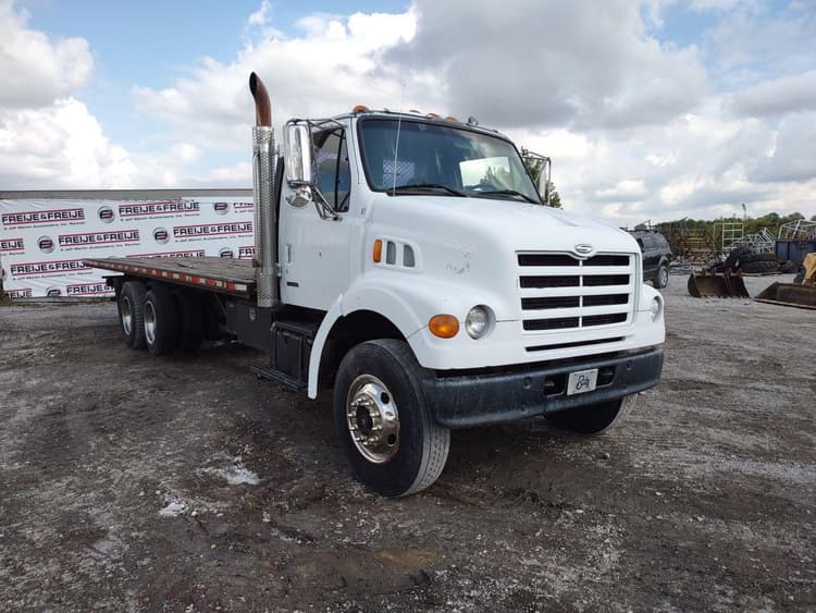 SOLD - 2000 Sterling L7500 Other Equipment Trucks | Tractor Zoom