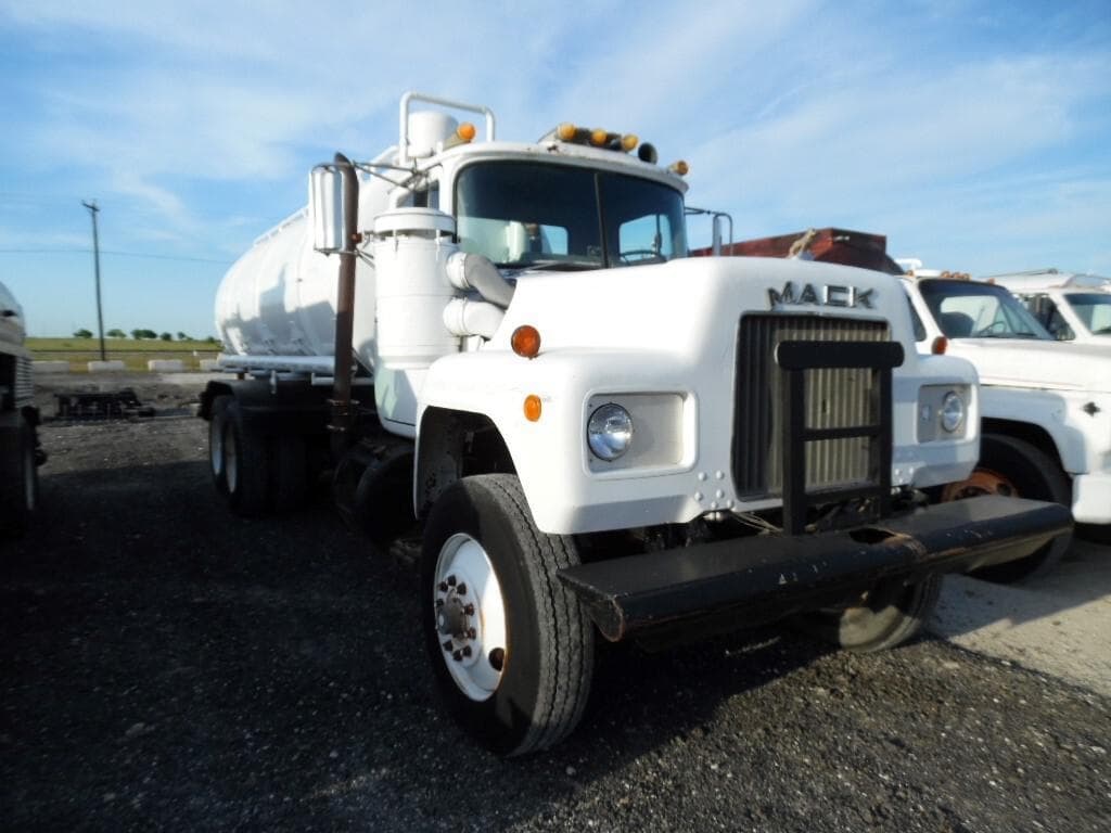 1979 Mack R Other Equipment Trucks for Sale | Tractor Zoom