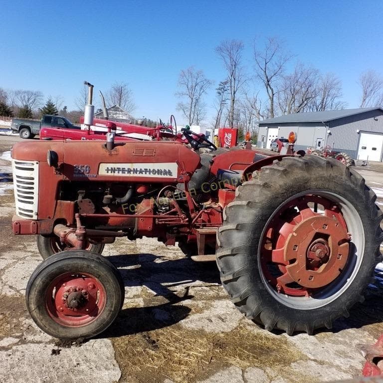 International Harvester 350 Tractors 40 to 99 HP for Sale | Tractor Zoom
