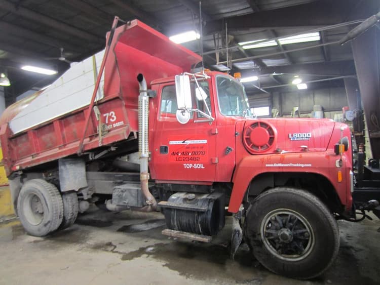 1991 Ford L8000 Other Equipment Trucks for Sale | Tractor Zoom