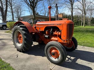 SOLD - 1949 J.I. Case D Lot No. 939544 Tractors with 38 HP | Tractor Zoom