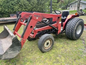 SOLD - Case IH 275 Lot No. 1000151 Tractors with 31 HP | Tractor Zoom