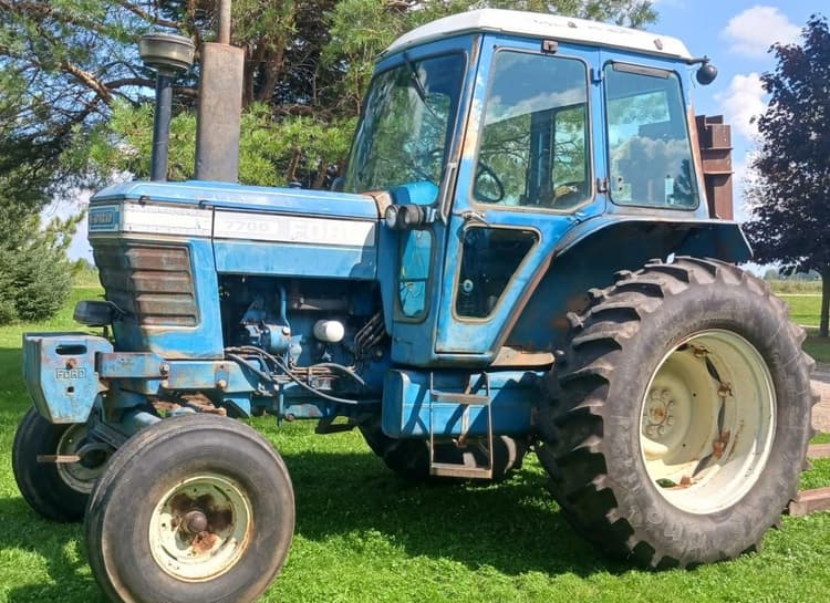 1977 Ford 7700 Tractors 40 to 99 HP for Sale | Tractor Zoom