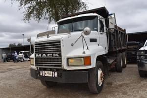 2000 Mack CH613 Lot No. 7 Other Equipment For Sale with 226,835 mi | Tractor Zoom