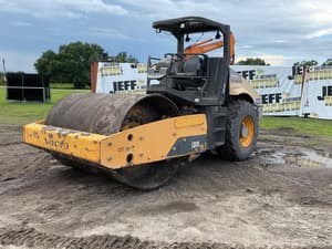 SOLD - 2014 VOLVO SD115 SINGLE DRUM VIBRATORY ROLLER SN ...