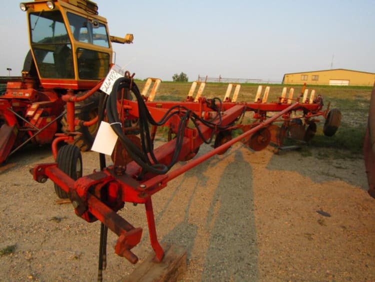 International Harvester 720 Tillage Plows for Sale | Tractor Zoom