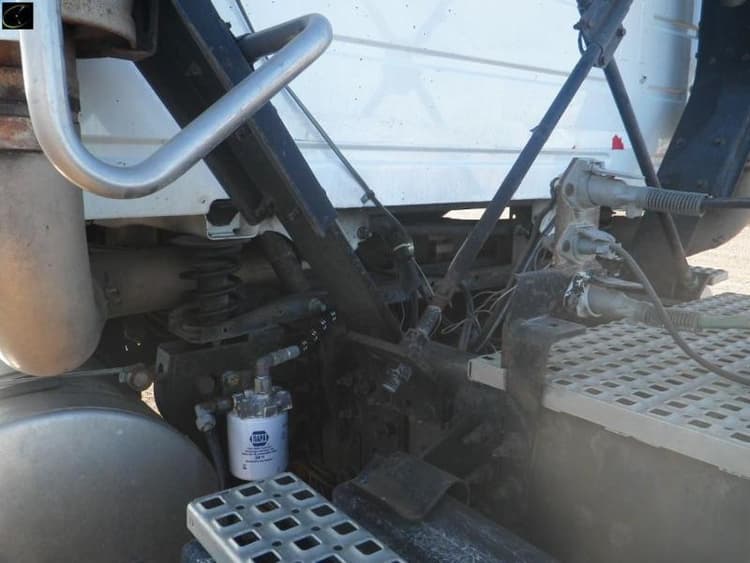 2002 Volvo VHD Other Equipment Trucks for Sale | Tractor Zoom