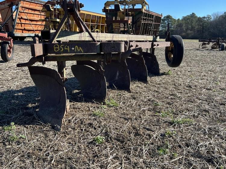 John Deere 1250 Tillage Plows for Sale | Tractor Zoom