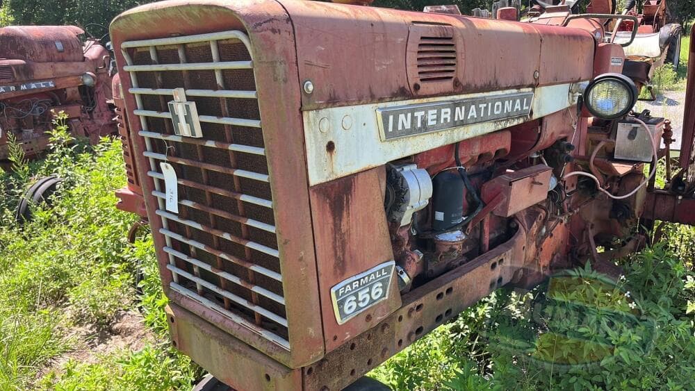 International Harvester 656 Tractors 40 to 99 HP for Sale | Tractor Zoom