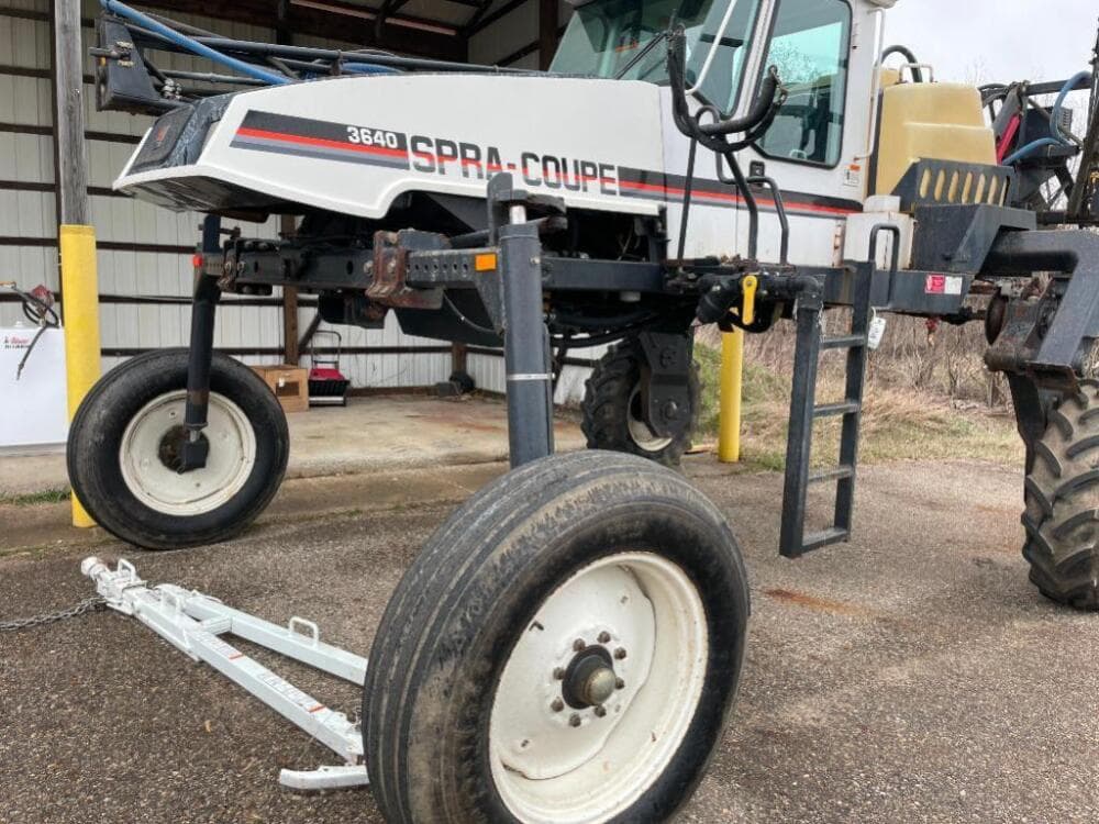 Spra-Coupe 3640 Chemical Applicators Sprayers - Self Propelled for Sale ...