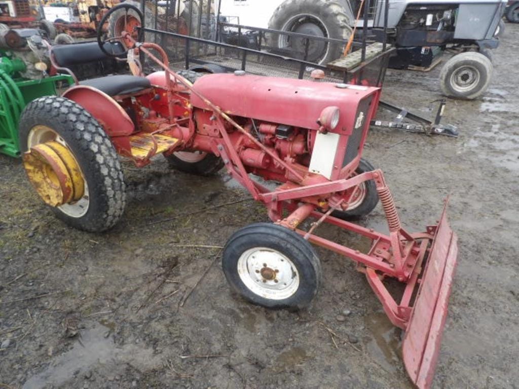 SOLD - International Harvester Cub Lo-Boy Tractors Less than 40 HP ...