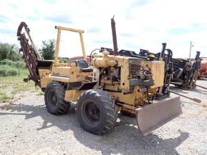 SOLD - Vermeer V450 Lot No. 3320 Construction with 1,317 Hrs | Tractor Zoom