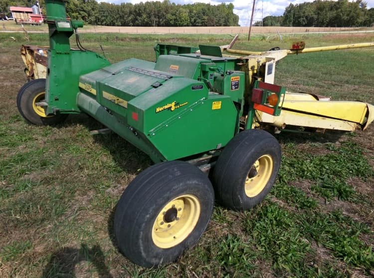 John Deere 3975 Harvesting Forage Harvesters - Pull Type for Sale ...