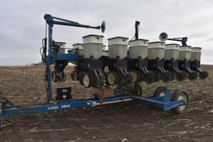 SOLD - Kinze 2500 Lot No. 228-2089 Planting with 15 Rows | Tractor Zoom