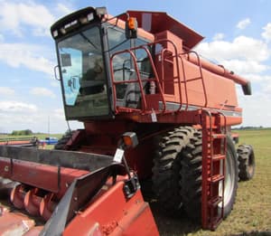 SOLD - 1993 Case IH 1688 Lot No. 1372 Combines with 3,116 Hrs | Tractor ...