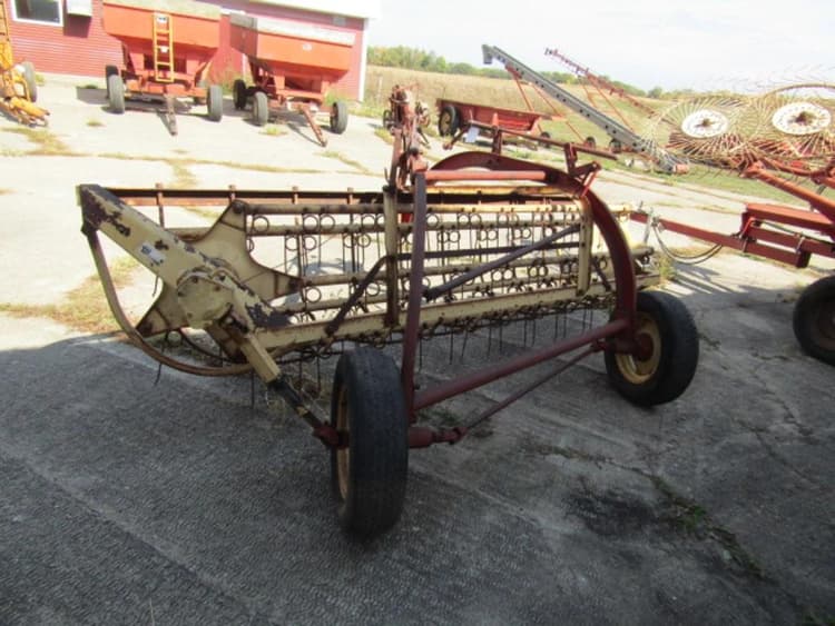 New Holland 56 Hay and Forage Hay - Rakes/Tedders for Sale | Tractor Zoom